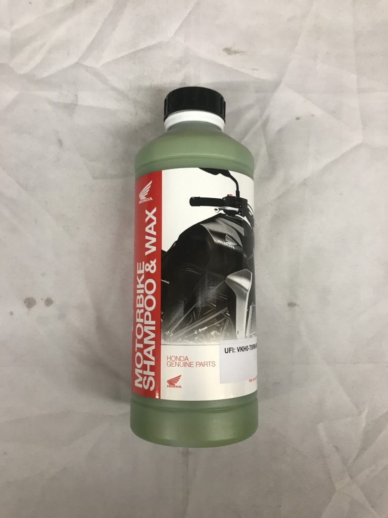 Genuine Honda Motorcycle Bike Shampoo and Wax - 1L - Padgett's Motorcycles