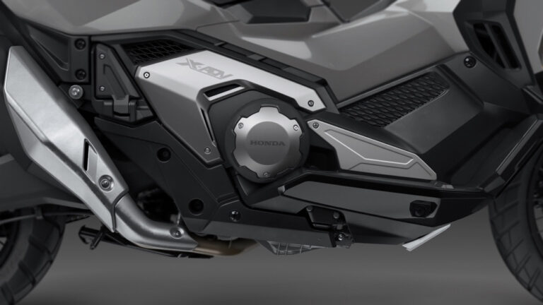 Genuine Honda X-ADV - Lateral Cover Set - Padgett's Motorcycles