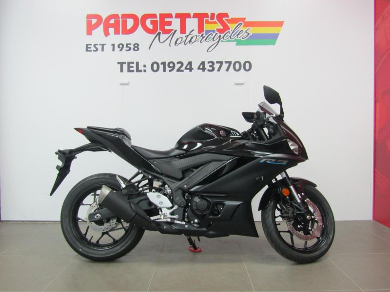 New Yamaha YZF-R3 BLACK - Padgett's Motorcycles